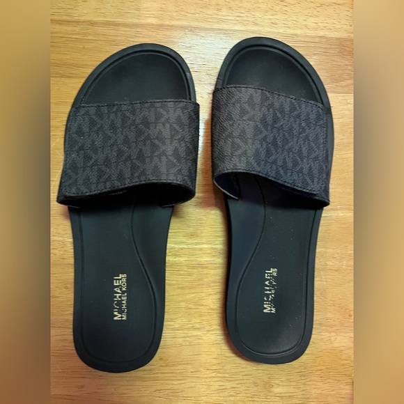 Michael Kors | Shoes | Mk Slides | Poshmark